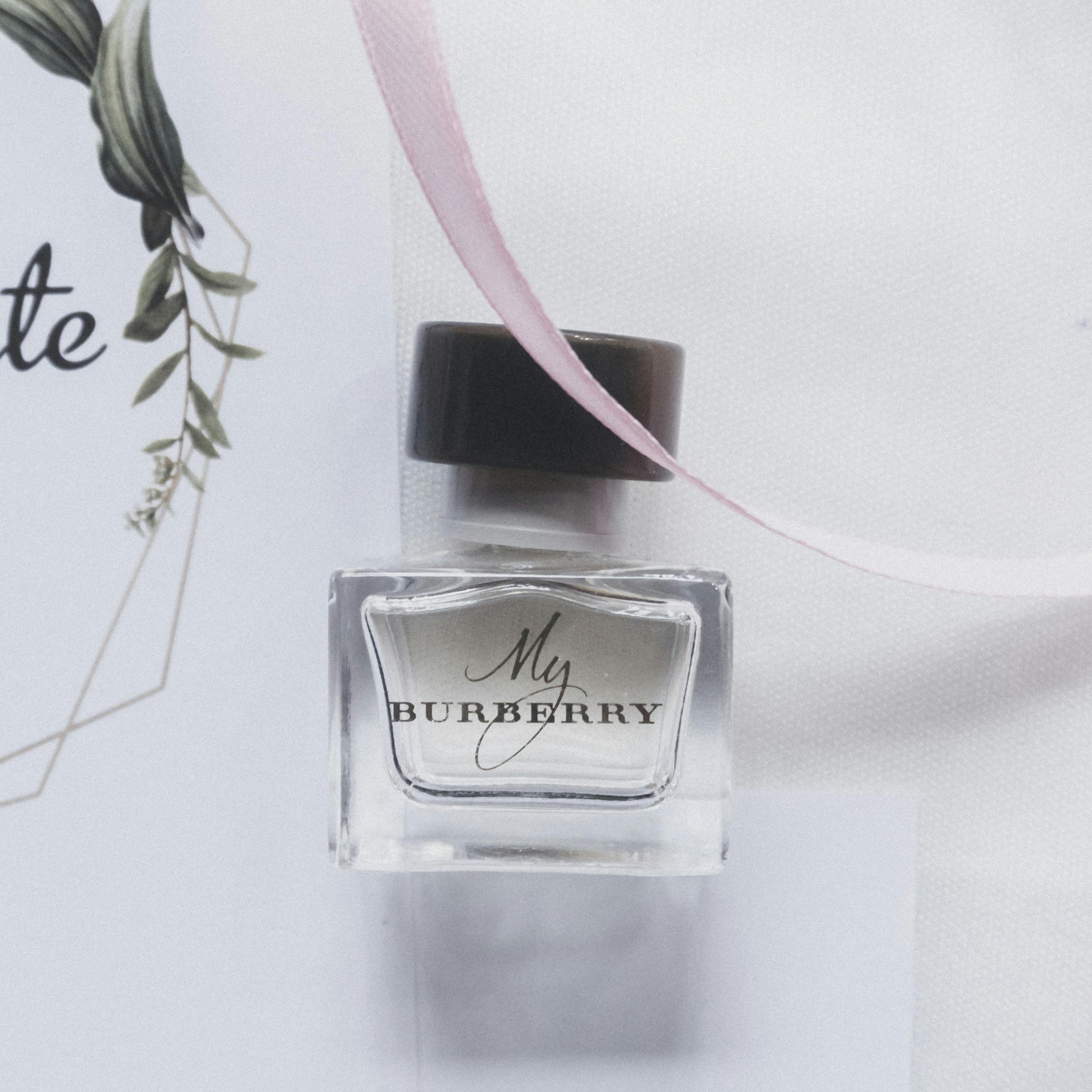 Burberry Perfume Samples – Perfume Sample Store